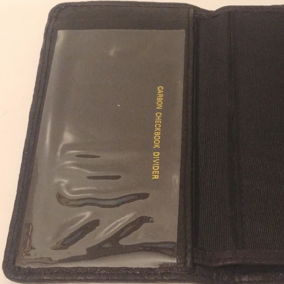 Wilsons Leather | Bags | Wilson Leather Black Textured Leather Bifold ...